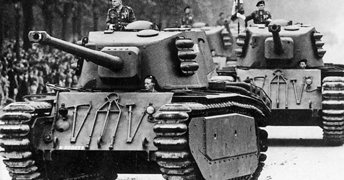 Танкът ARL 44 - големи надежди, които не се оправдаха - AУТОМЕДИЯ